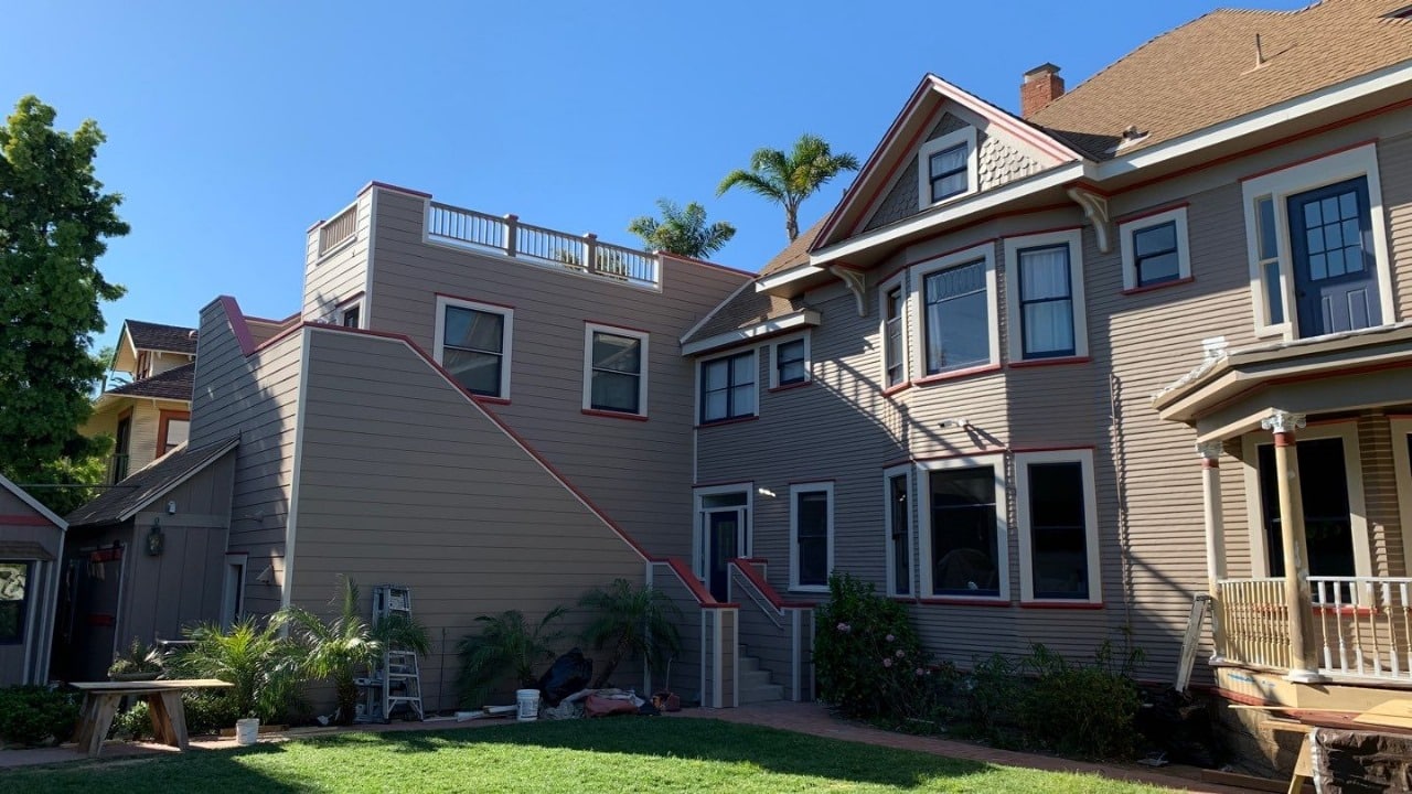 Mastering Exterior Paint Finishes for Scottsdale and Phoenix Homes